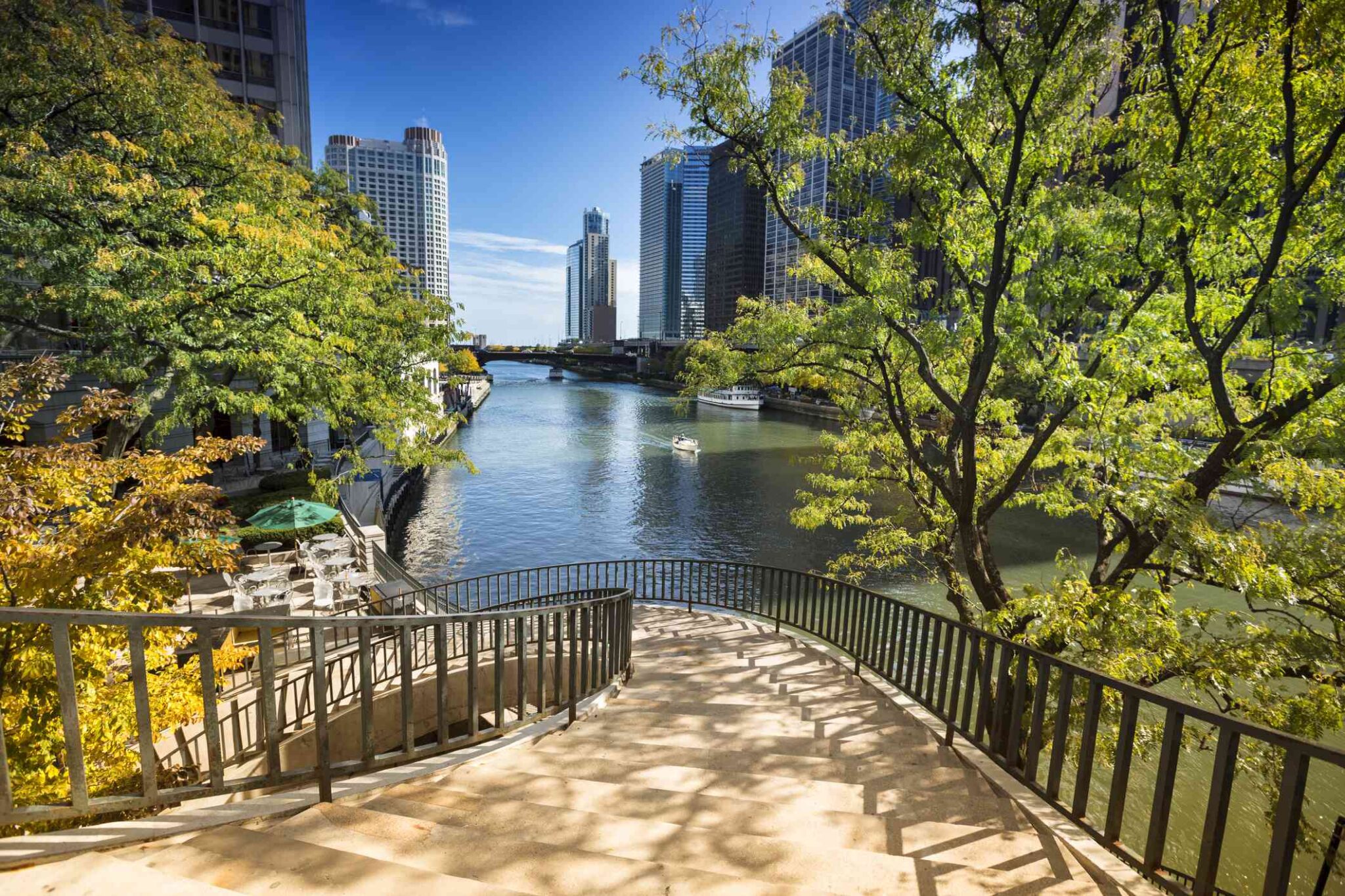 Chicago Riverwalk | Chicago Beautiful